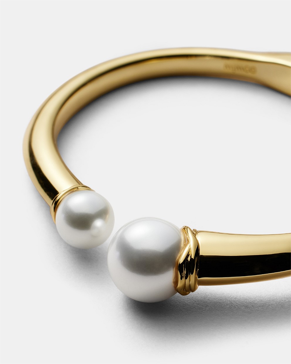 Gold and pearl bangle bracelet store
